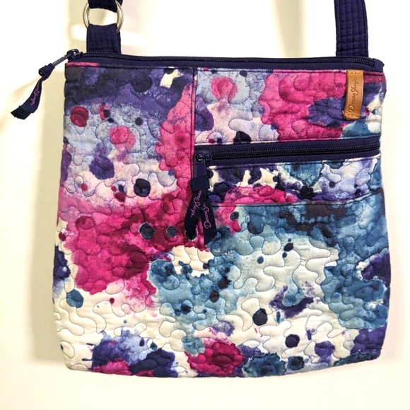 Donna Sharp | Bags | Donna Sharp Quilted Crossbody Bag | Poshmark